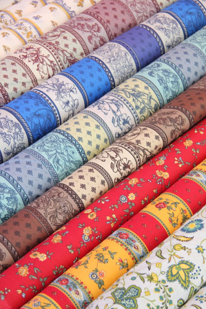 10 Fun & Easy DIY Projects Using Leftover Wallpaper - Life is Sweeter ...