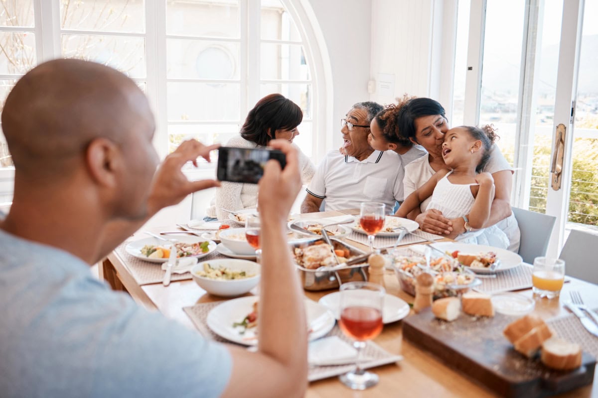How to Plan an Enjoyable Family Gathering With Minimal Effort - Life is ...