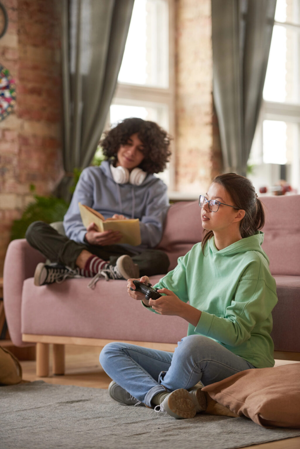 Why Do Video Games Capture the Attention of Teenagers? - Life is ...